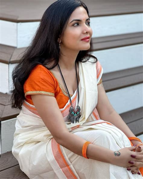 Kavitha Raj Rmallubabes
