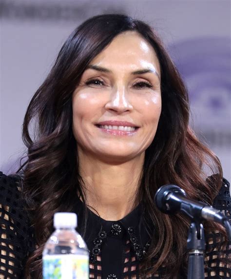 Hollywoods 15 Tallest Actresses Towering Stars Who Command The Screen