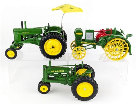 116 Ertl Jd Waterloo Boy And Model A Tractors Online Auctions Proxibid