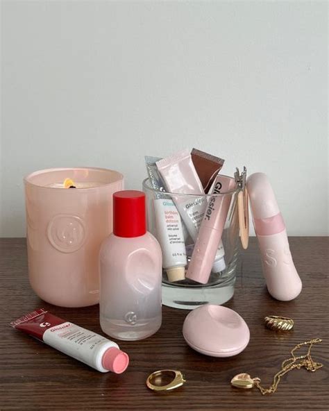 Pin By Chloe On Selfcare Glossy Makeup Glossier Girl Makeup Bag