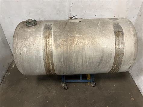 01 060012501 Peterbilt 367 Fuel Tank For Sale