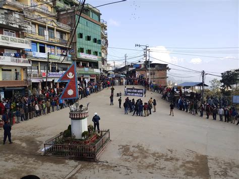 चरिकोट जिरी सडक कालोपत्रेको काम ६६ प्रतिशत सकियो केही महिनामै बाँकी