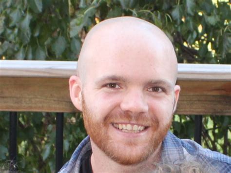 Wesley Vallette Massage Therapist In Commerce Mi