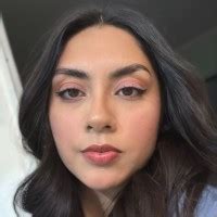 Regina Flores Creo Experiencias Positivas Para Clientes A Través De