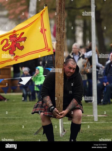 Lancer De Caber Banque De Photographies Et Dimages à Haute Résolution