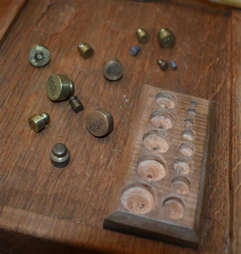 Vintage Gewichte Im Holzklotz Klein Gebraucht In Pfaffhausen Für Chf 11 Mit Lieferung Auf