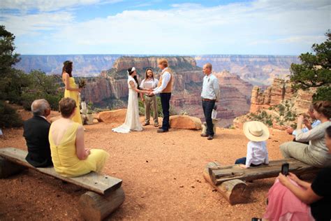 Grand Canyon Weddings With Maverick Helicopters
