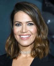 Mandy Moore Disney Voice Actors Wiki Fandom