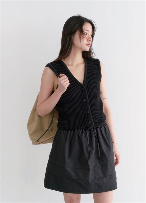 당일배송 부클 니트조끼