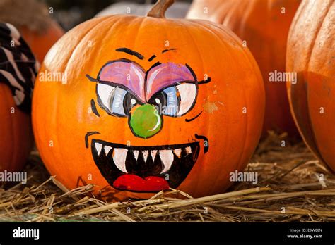 Pumpkin Faces To Paint