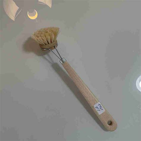 Dish Brush With Replaceable Head Wistle And Co