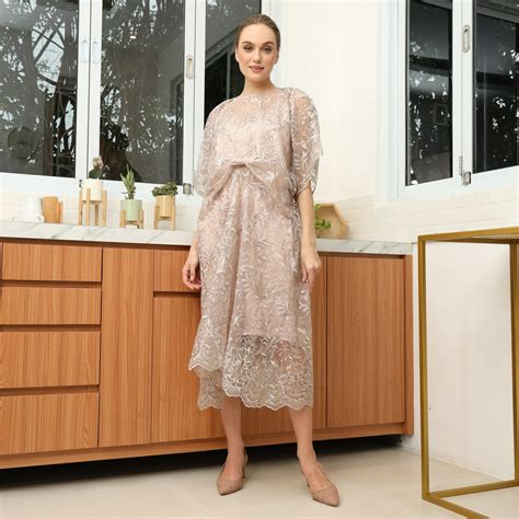Jual Janeva Dress In Cream Shopee Indonesia