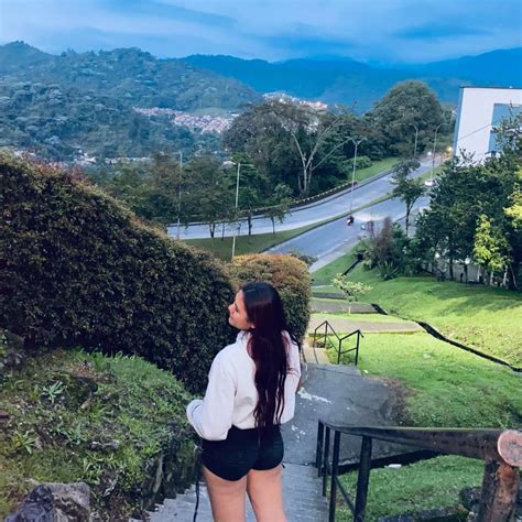 Estefany Garcia Estefa Oo • Instagram Photos And Videos