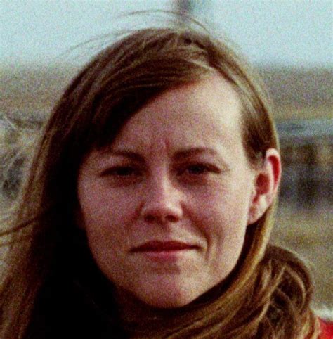 Elizabeth Chatelain Shorts Connect