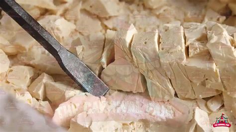 Must Try Classic Ding Ding Candy Live Station In Singapore 2025