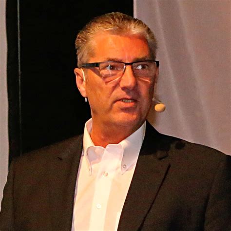 Stefan Poth Vertriebsleiter Bei Badelix Badelix Xing