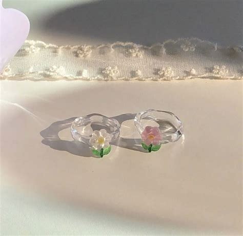 Pin di ♱ 𝒶ℯ𝓇𝒾𝓈𝓈 ♱ su ˑ༄ؘ ۪۪۫۫ accessories. ۪۪۫۫ ༄ؘ ˑ | Idee gioiello ...