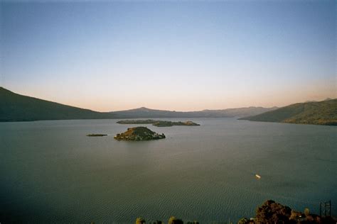 File Patzcuarolakeislands Fromthetopofjanitzioisland Patzcuarolake