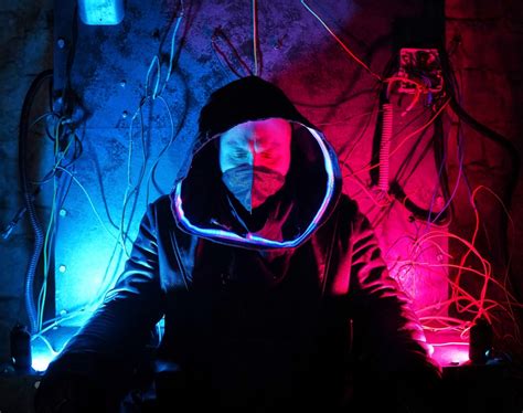 Cyberpunk Reloaded Eng High Tech Low Life