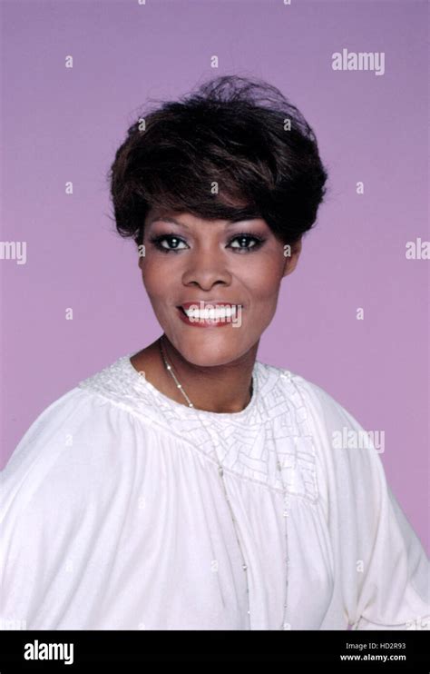 Dionne Warwick Appearing On The Tv Special Barry Manilow One Voice 1980 Tv Special Stock
