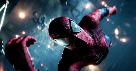 How Spider Man No Way Home Improved Andrew Garfields Epic Rescue