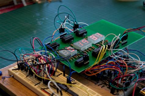 Custom Clock Poject Based On Jk Latches And Logic Gates Free Photos On