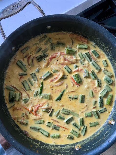 Vendakka Mappas Okra Curry With Coconut Milk Cooking Curries