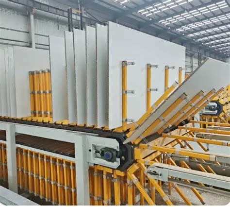 High Quality Melamine Chipboard 12mm 15mm 17mm 18mm Laminated Particle Board For Kitchen Cabinet