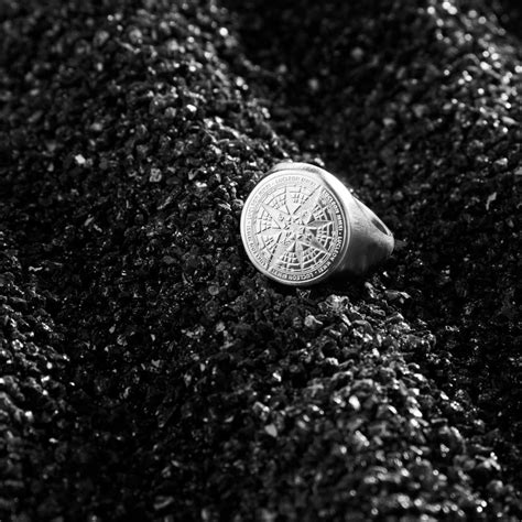 Silver Tone Surgical Steel Compass Signet Ring In Stock Lucleon