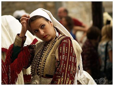 Mūsu Skaistās Tautu Meitas Spoki Bildes 2