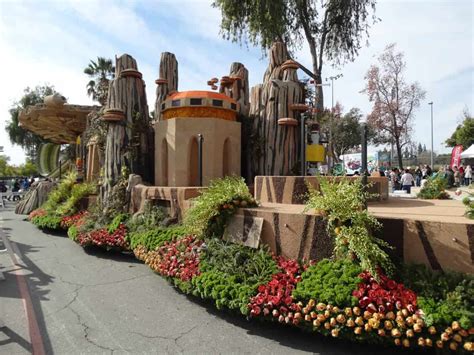 Photos Up Close With The Completed Disneyland Resort 2016 Rose Parade