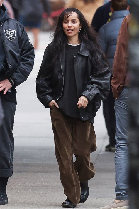 Zoe Kravitz Clothes And Outfits Page 4 Star Style Celebrity Fashion