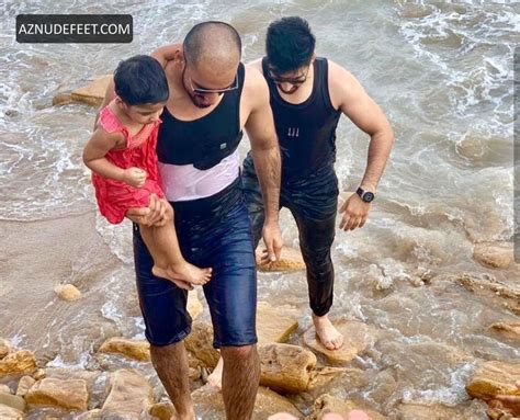 Muneeb Butt Feet Aznudefeet Men