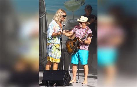 Matthew Mcconaughey And Martin Lawrence Film The Beach Bum Photos