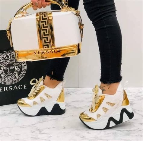 Kabul Oriflame کابل اوریف لیم تشکر از اعتماد تان عید تان مبارک Facebook