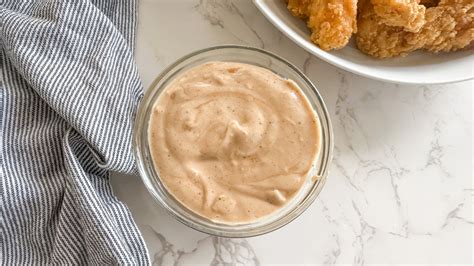 Easy Copycat Raising Canes Sauce Recipe