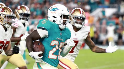 When Prior Learning Helps And When It Hinders The Emotional Learner