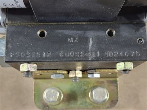 Magnet Schultz Solenoid Coil Valve Assy 24vdc Bolt Rotate Ch 09454 001