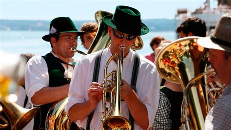 Brauchtum Bayerische Tradition Brauchtum Kultur Planet Wissen