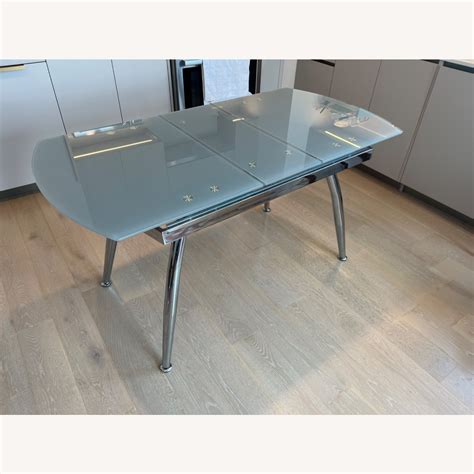 Chintaly Temper Glass Extendable Table Aptdeco
