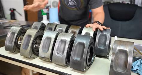 Inside The Massive 157 Liter 12 Rotor Engine The One Of A Kind