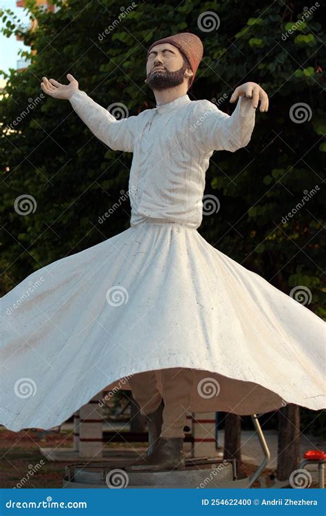 Antalya Turkije 26 Augustus 2022 Monument Voor Jalal Addin Rumi A 13e