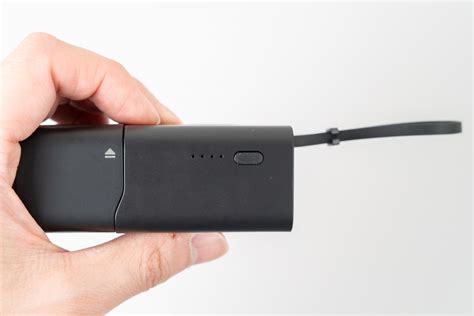 Rorry コンセント一体型モバイルバッテリー Cb02をレビュー｜ケーブル内蔵でapple Watchまで充電可能なすごいヤツ Space 80