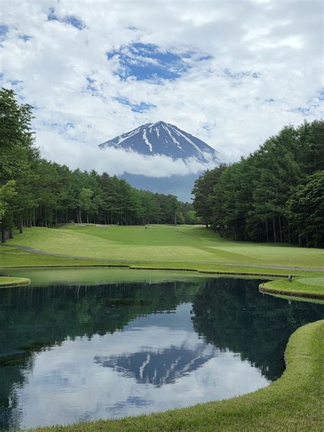 Fuji Sakura Country Club Yamanashi Strategic 18 Hole Golf With Fast