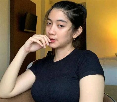 Adik Iparku Yang Nikmat Teras Janda