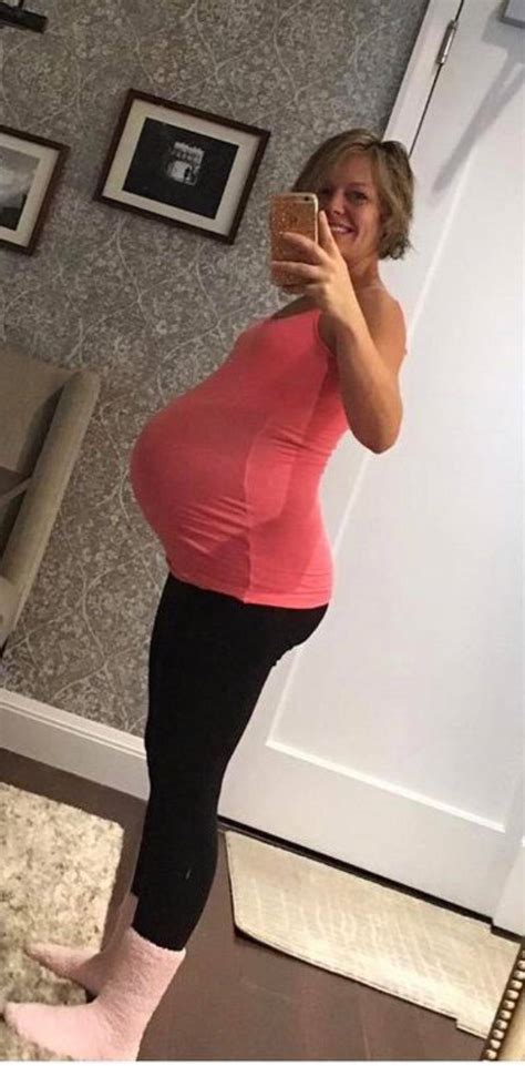 Dylan Dreyer Scrolller