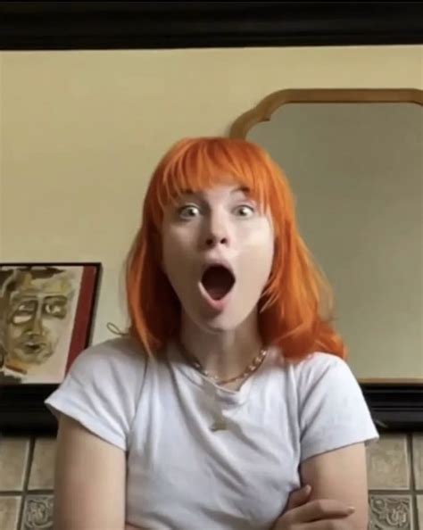 Pin By Phinux On Meme Hayley Williams Paramore Hayley Williams Hayley Paramore