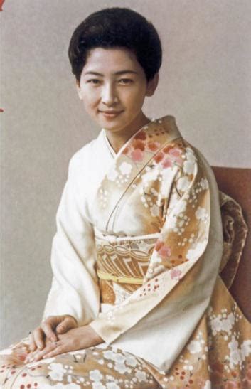 Young Empress Michiko Imperialjapanpics