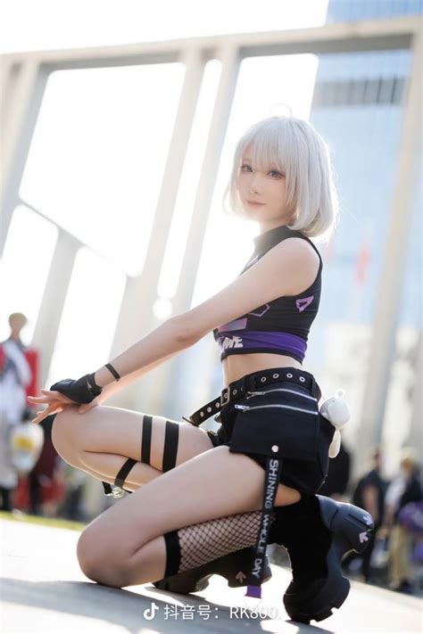 Cos搬运 哥哥们，咱们cos区没人发清和嘛 178