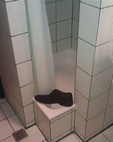 People Are Sharing The Worst Bathroom Design Fails Theyve Seen And